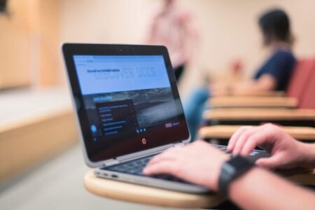 The Benefits of Chromebooks in the Classroom: A Smart Choice for Schools